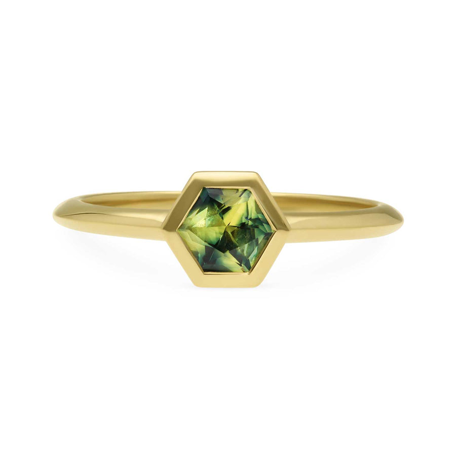 Ellie Air | PRISM Ring with Geo Cut Montana Sapphire Ring Yellow Gold – EC One